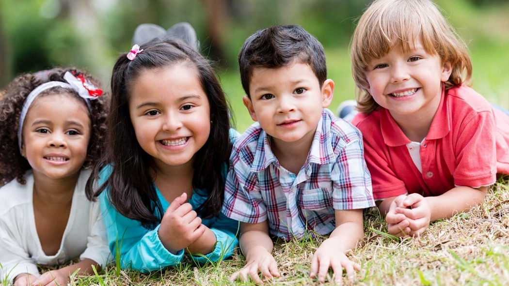 Studiu UNICEF: Copiii români se descurcă greu la citit şi matematică ...